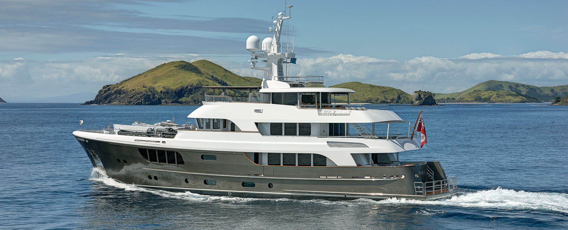 Yacht CaryAli, Alloy | CHARTERWORLD Luxury Superyacht Charters